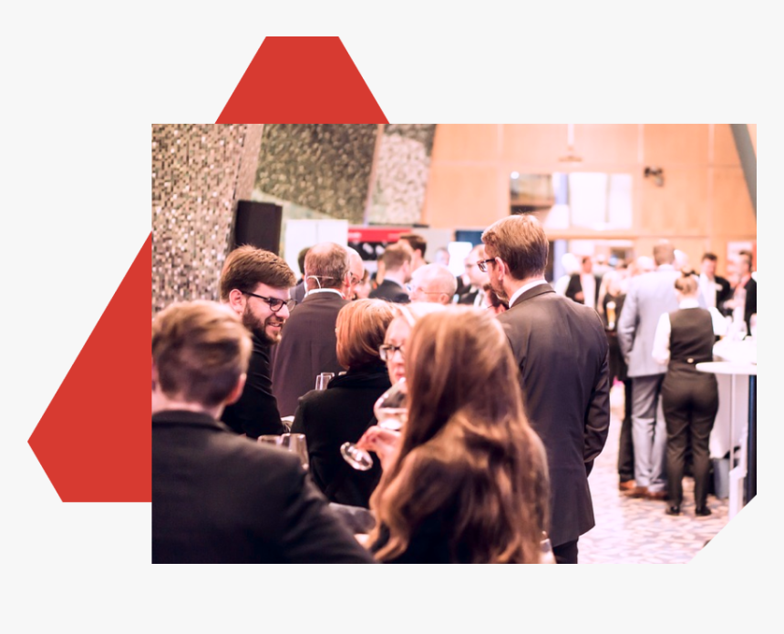 Group Of People Standing Around At A Party - Evenement Professionnel ...